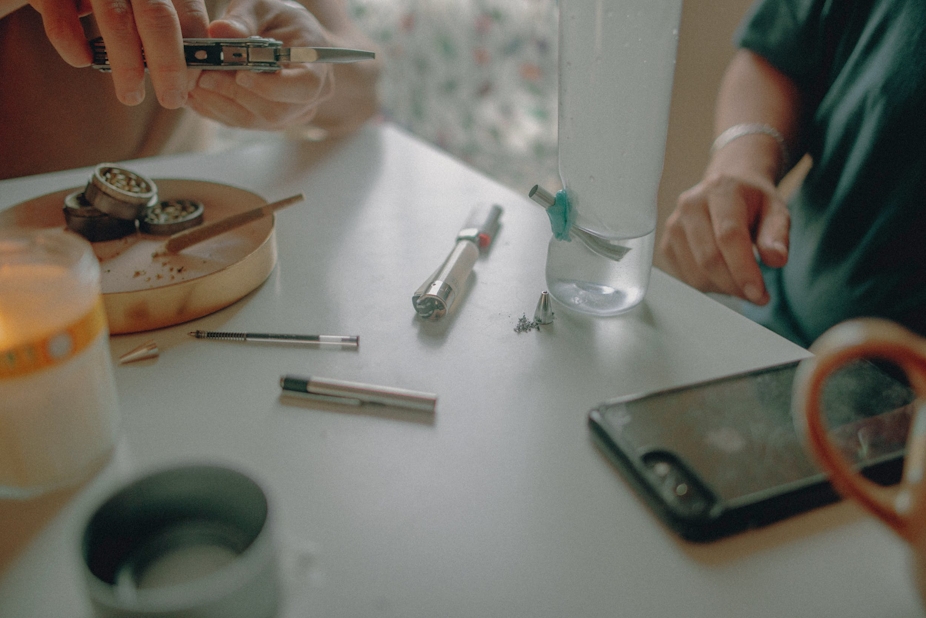 How To Make A Homemade Bong That Is Perfect In Every Way | Herb