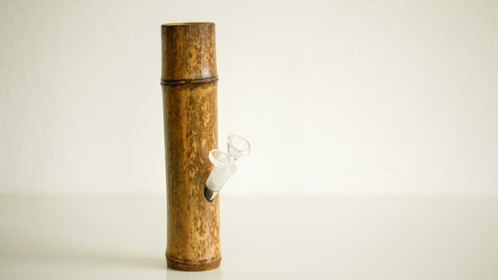 How To Make A Bamboo Pipe: 4 Easy Steps | Herb