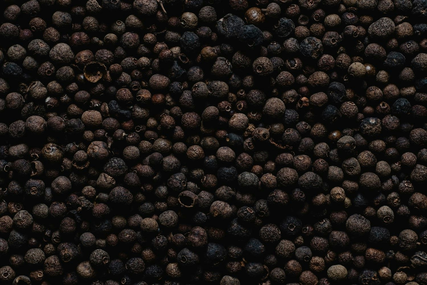 Did You Know Black Pepper Can Relieve Marijuana-Induced Paranoia? | Herb