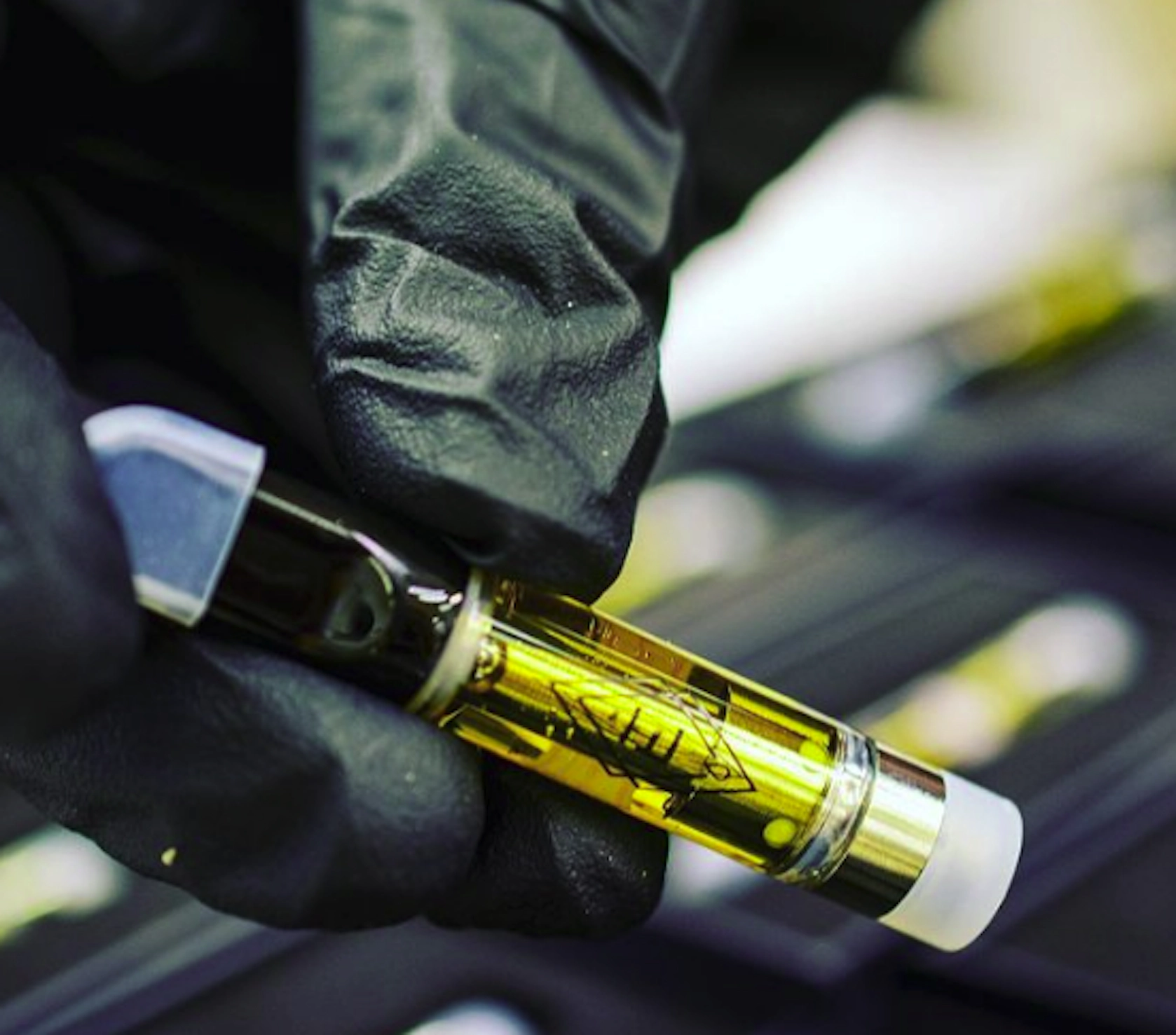 Our Full Review Of Eureka Vapor Cartridges | Herb